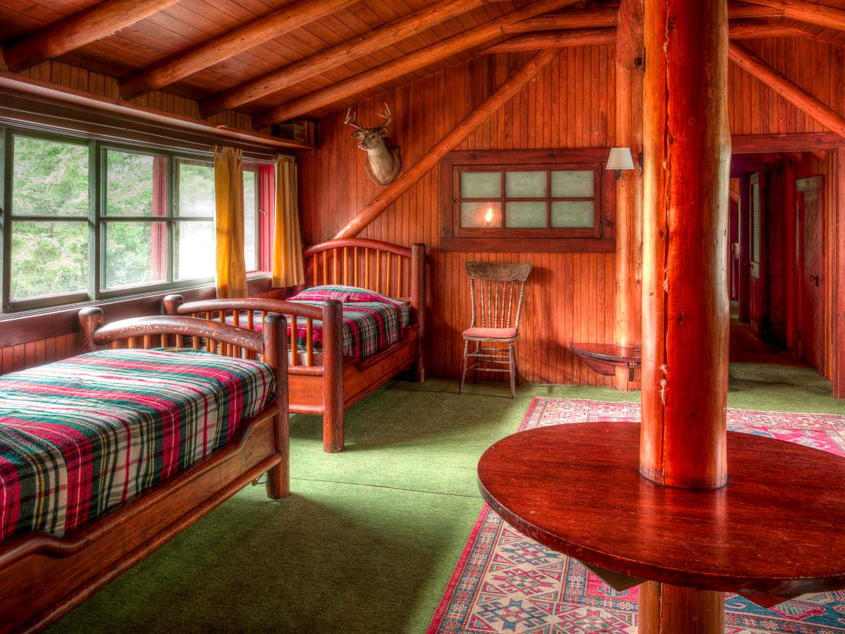 J.P. Morgan’s 120-year-old 'Great Camp Uncas' in the Adirondack ...