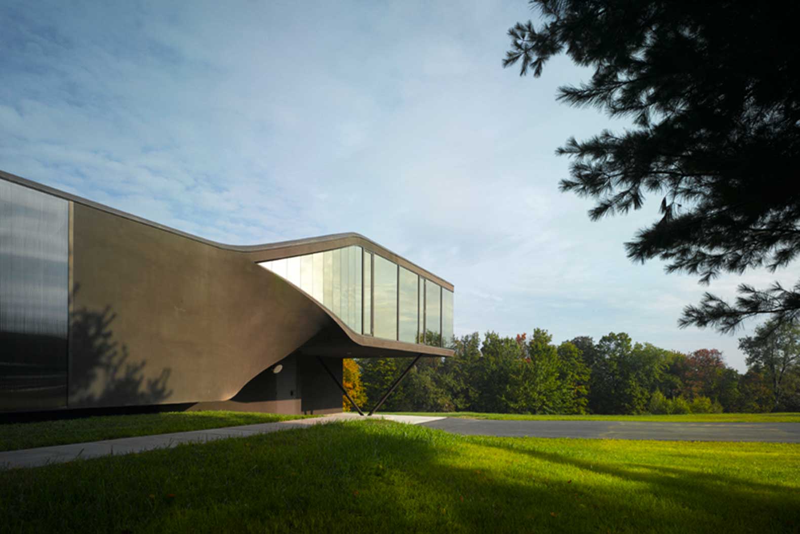 VilLA NM is a Futuristic Living Experiment With Ramps Inside and ...