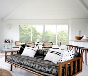 Unpretentious Beach House by Space Exploration Design Is a Perfect ...