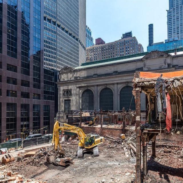 Watch the time-lapse demolition of an entire Midtown block for 1400 ...