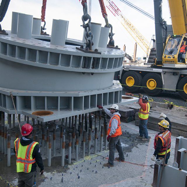 New York Wheel's first two pedestals arrive on Staten Island | 6sqft