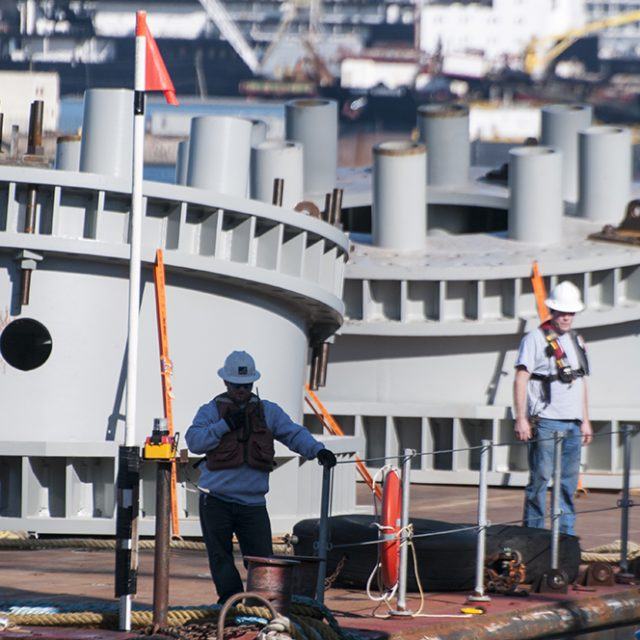 New York Wheel's first two pedestals arrive on Staten Island | 6sqft