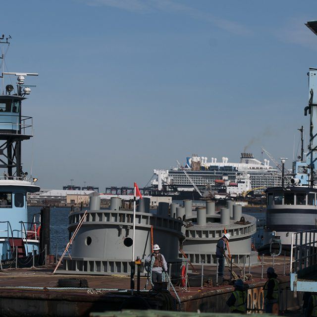 New York Wheel's first two pedestals arrive on Staten Island | 6sqft