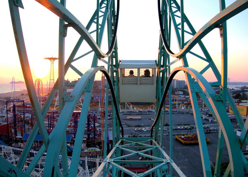 Ride Coney Island's Wonder Wheel for free on New Year's Eve | 6sqft