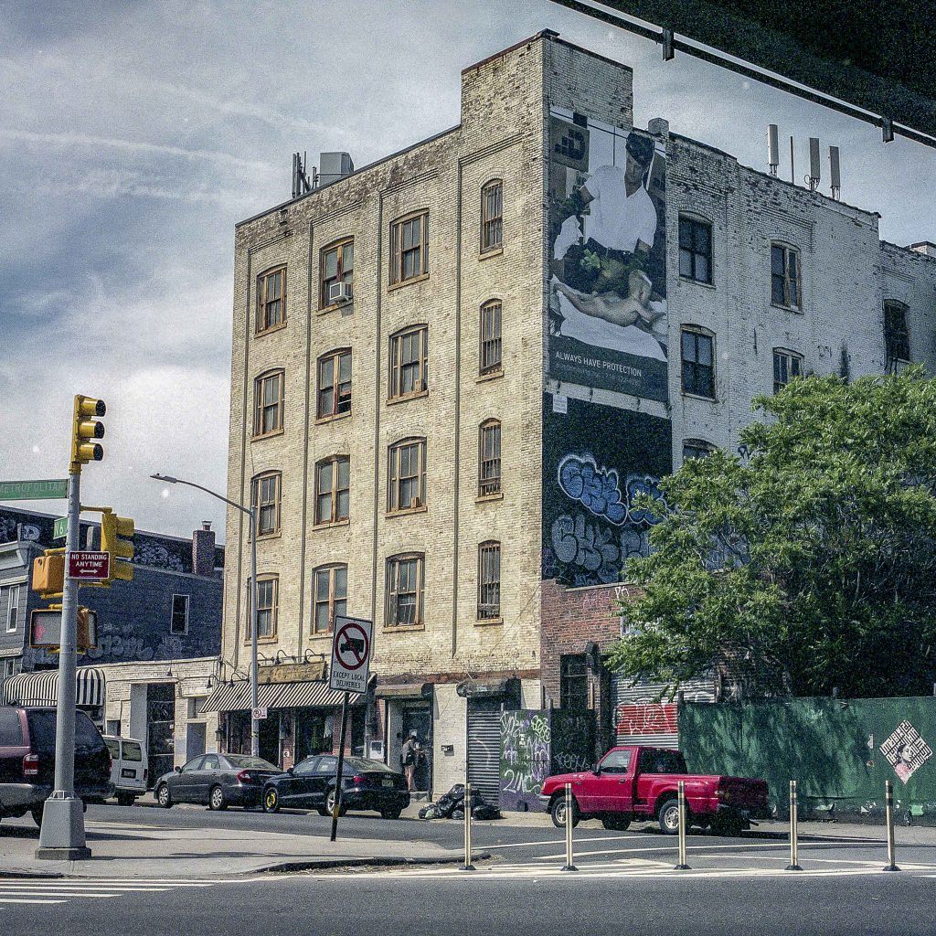 The Urban Lens: Zooming in on New York's captivating corner ...