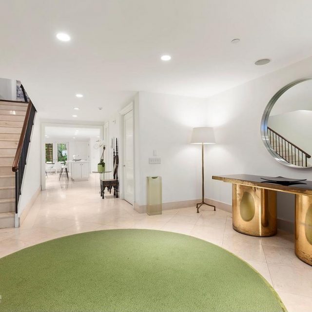 Mega-developer Aby Rosen lists art-filled Upper East Side townhouse for ...
