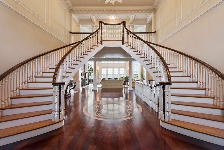 Malba mansion with views of the Whitestone Bridge and its own wood ...