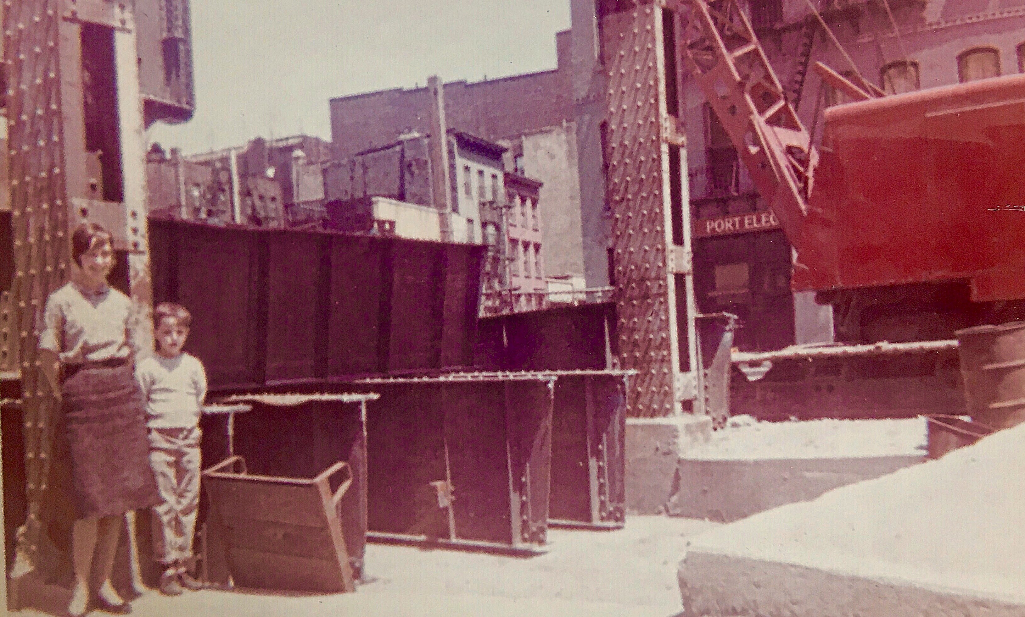 Rare photos of the High Line being demolished in the 1960s tell the ...