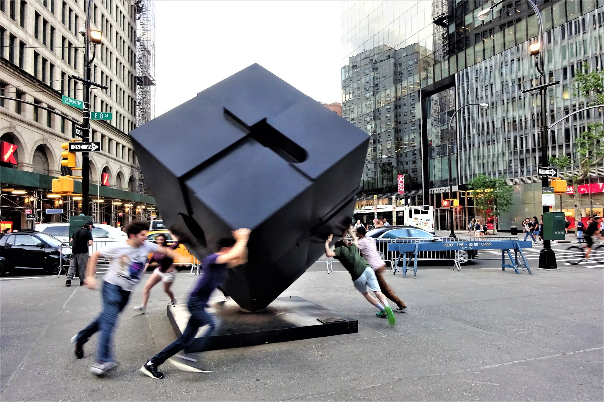 The 'Alamo' turns 50: A history of the Astor Place cube | 6sqft