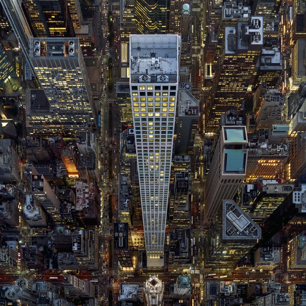 The Urban Lens: Pilot-turned-photographer Jeffrey Milstein 'leans out' to capture NYC from above ...