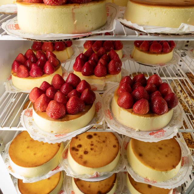 Cannoli, cheesecake, and an East Village icon: See history in action at ...