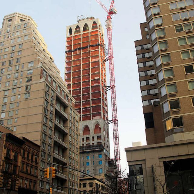 180 East 88th tower tops out at 524 feet, set to be tallest tower north ...