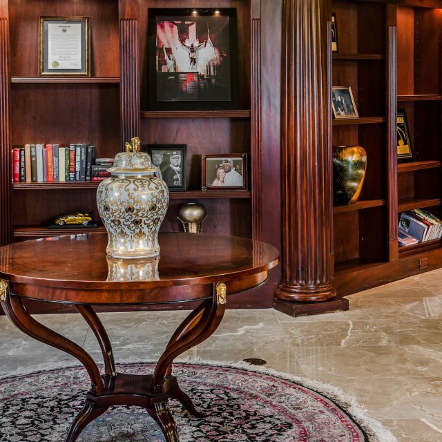 50 Cent finally unloads 52-room Connecticut compound for $2.9M | 6sqft