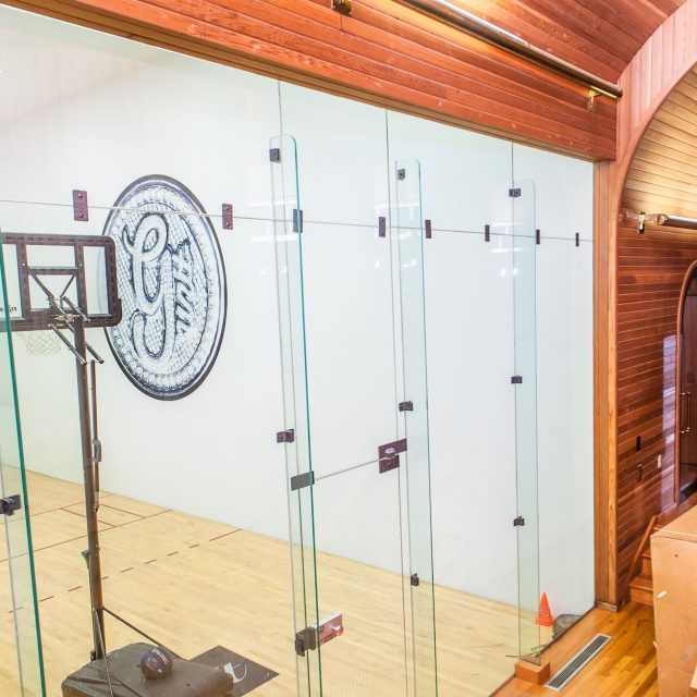 50 Cent finally unloads 52-room Connecticut compound for $2.9M | 6sqft