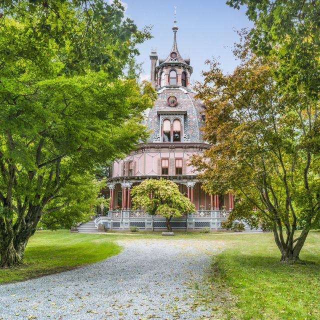 Tour Westchester's Octagon House, the world's only eight-sided, fully ...