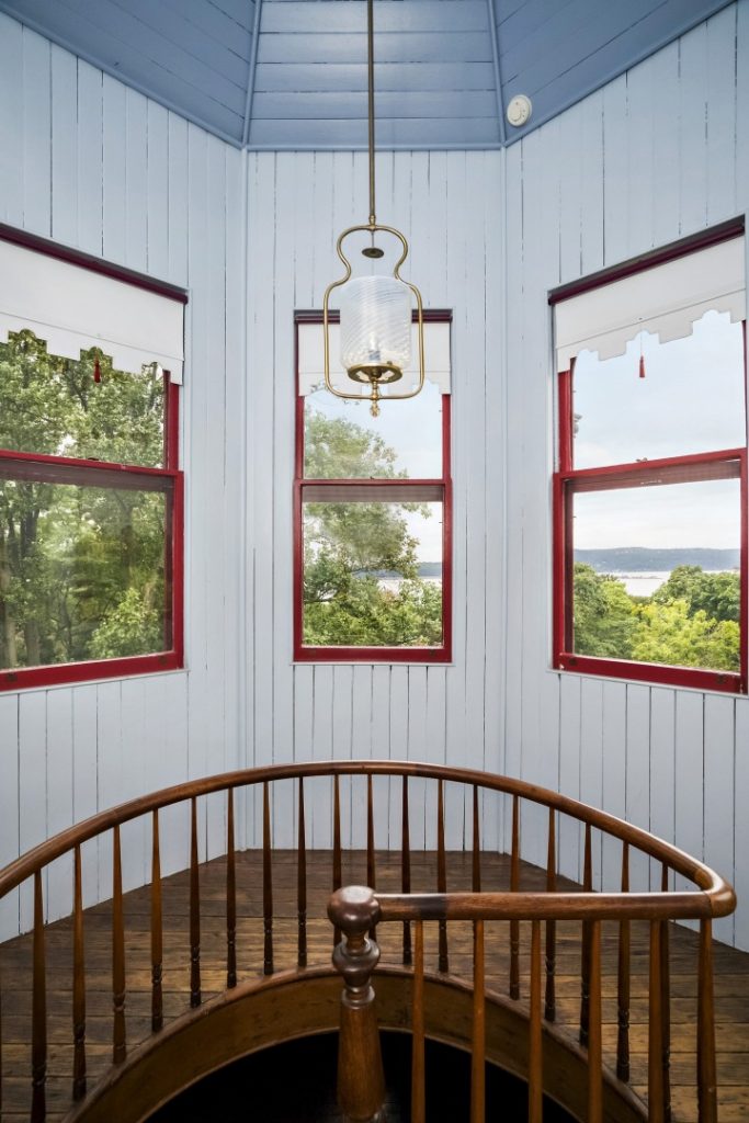 Tour Westchester's Octagon House, the world's only eight-sided, fully ...