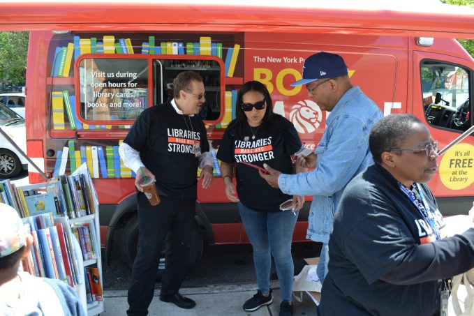 NYPL officially rolls out new bookmobile in time for summer | 6sqft