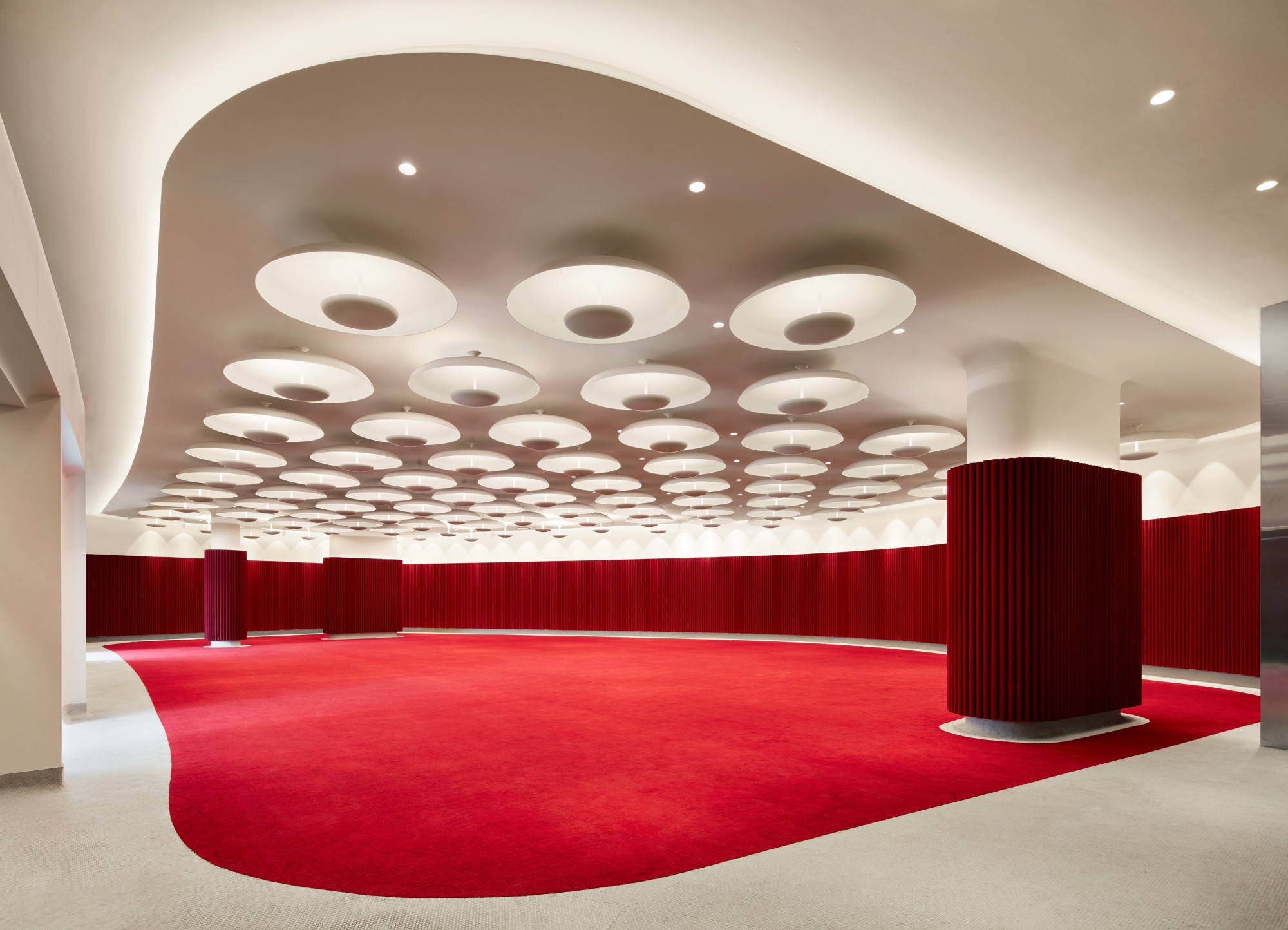 PHOTOS: The TWA Hotel at JFK is officially open! | 6sqft