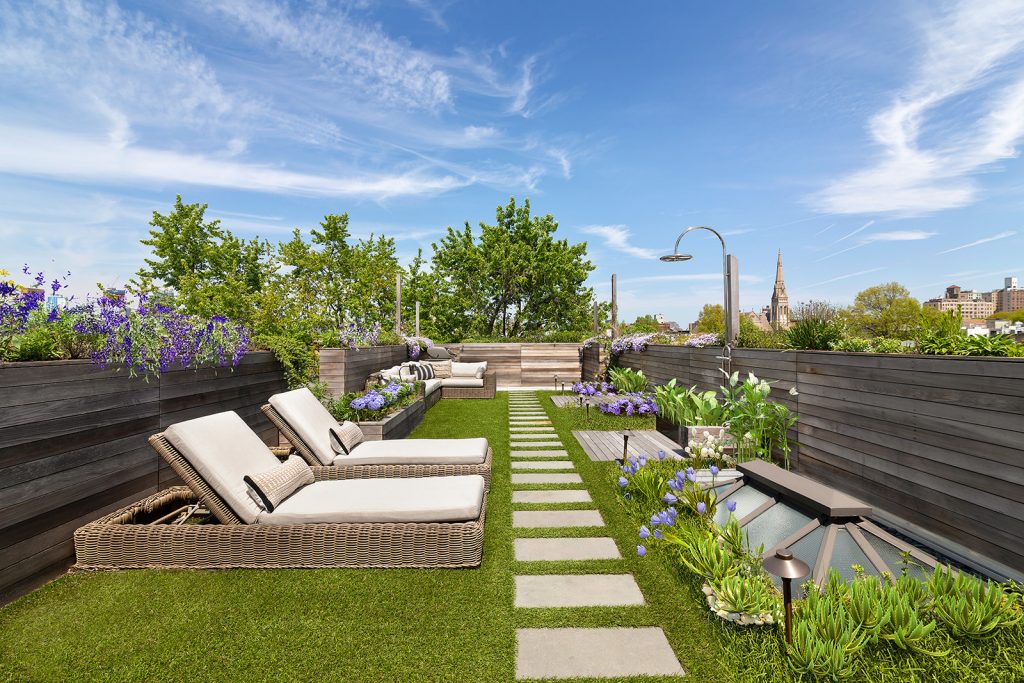 $1.9M Park Slope co-op has a lush roof terrace with views of nearby ...