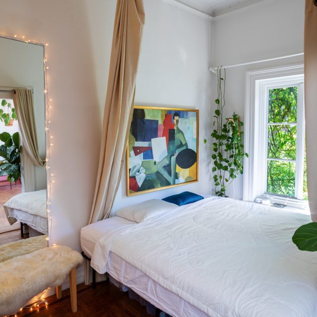 My 800sqft: See inside the memory-filled, minimalist Village pad of ...