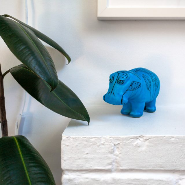 My 800sqft: See inside the memory-filled, minimalist Village pad of ...