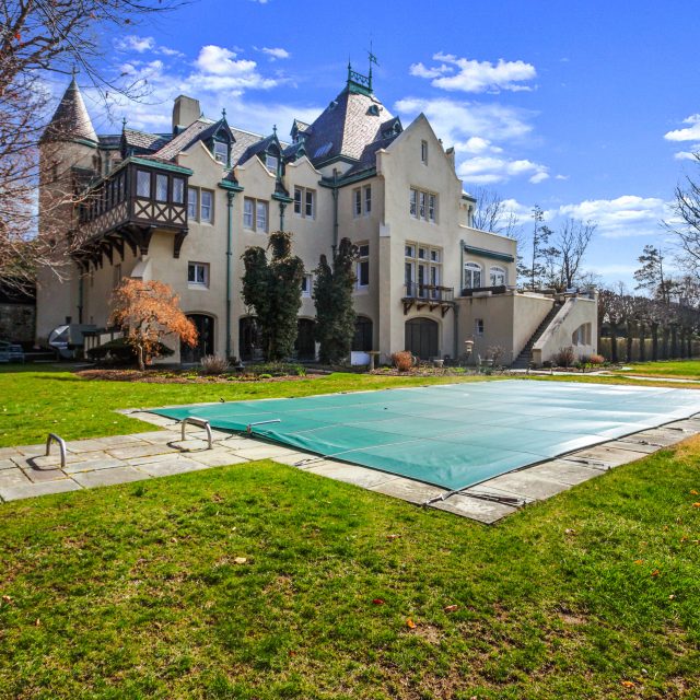 French chateau on the Connecticut coast asks $4.5M | 6sqft