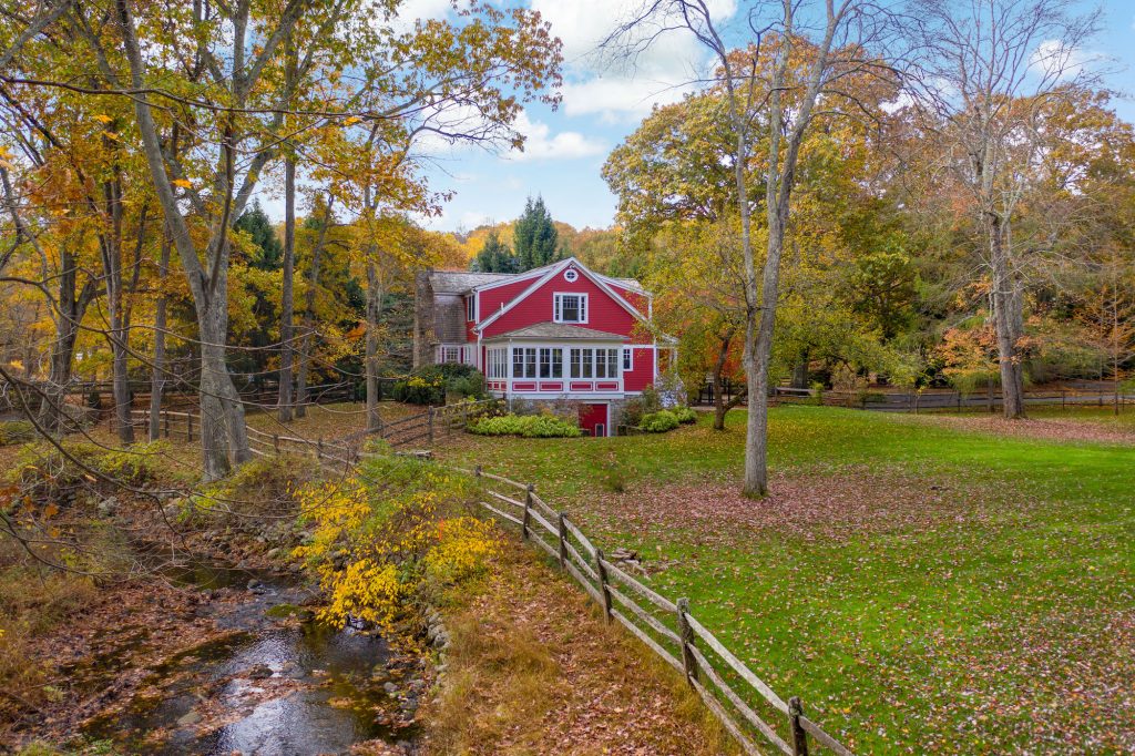 For $5.2M, this 13-acre Connecticut compound has a lodge-style home ...