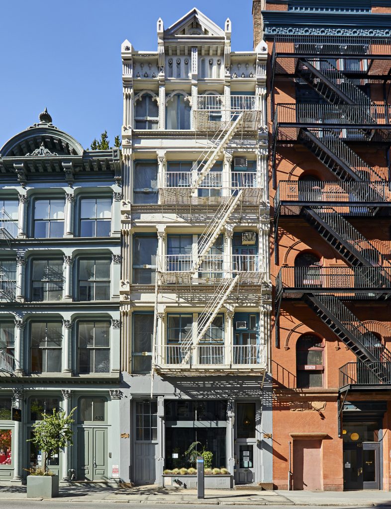 Historic cast-iron building in Soho once owned by William Waldorf Astor ...