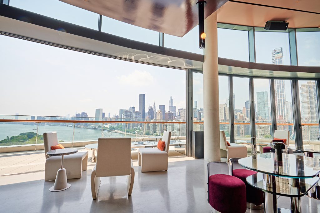 New Roosevelt Island cocktail bar has panoramic views of NYC and the ...