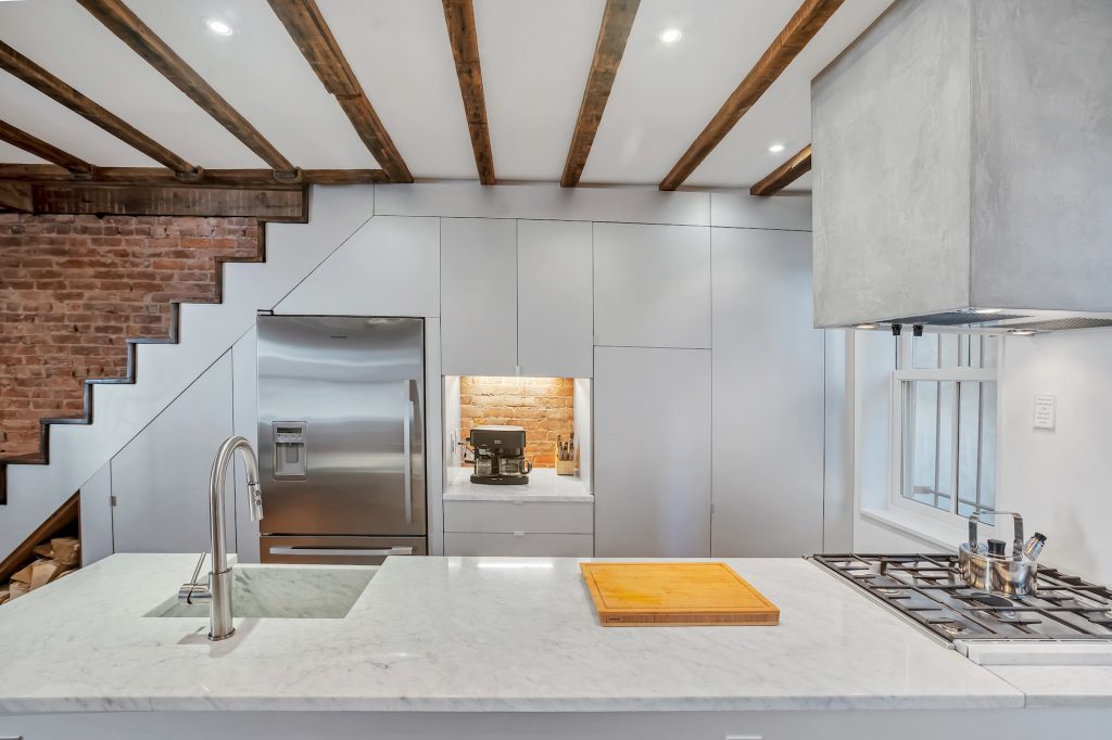 On Washington Heights' hidden Sylvan Terrace, a modernized wooden ...