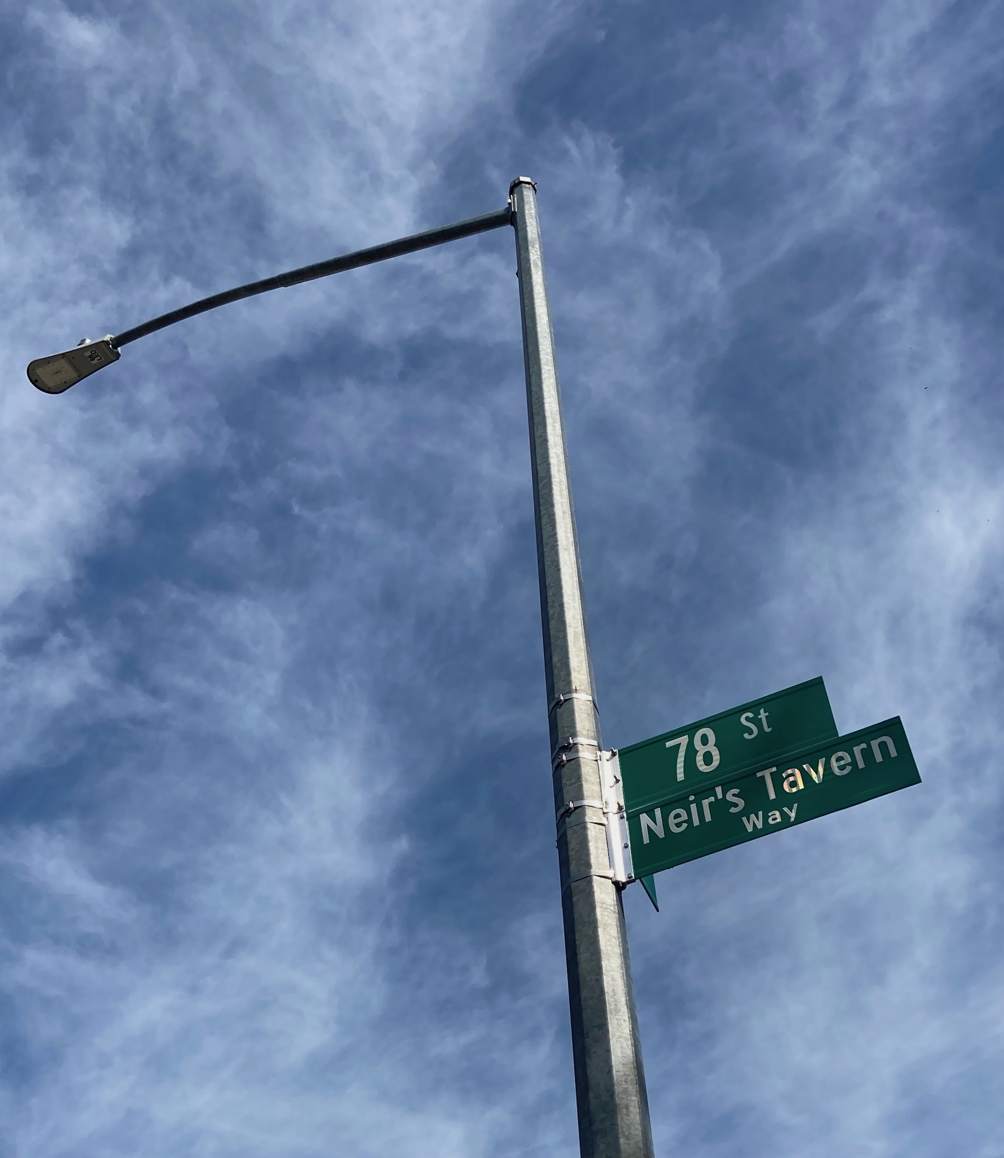 Historic Neir's Tavern honored with street co-naming in Queens | 6sqft