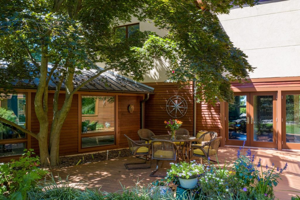 For $3.8M, this architecturally unique Dobbs Ferry home has Hudson ...