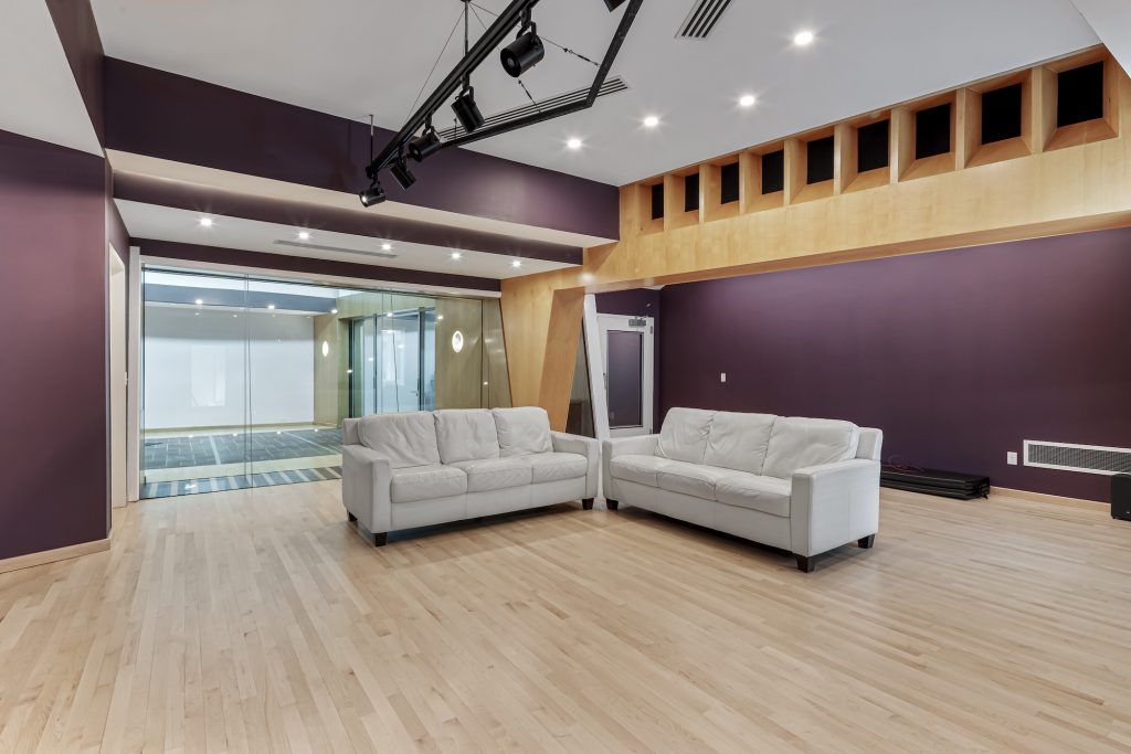 Whitney Houston's former recording studio comes with this $1.6M New ...