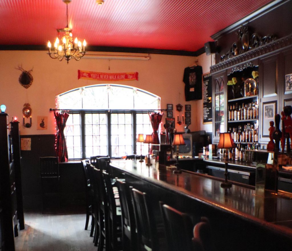 The ultimate guide to Greenpoint, a Brooklyn waterfront neighborhood on ...