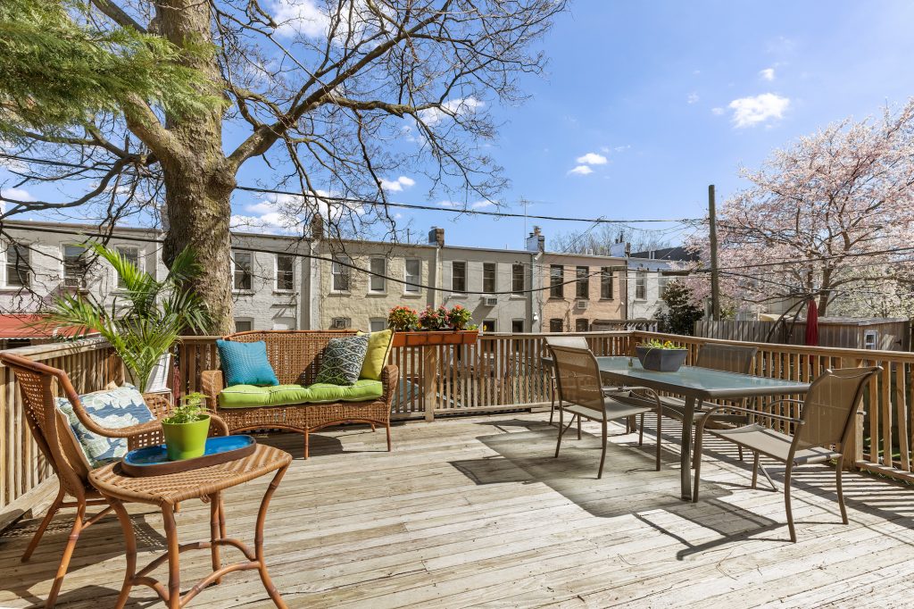 You can rock on the front porch of this $2.5M Windsor Terrace townhouse ...