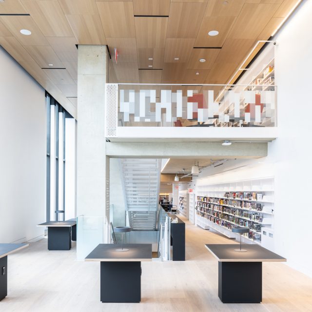 New Brooklyn Heights library opens at base of One Clinton luxury condo ...