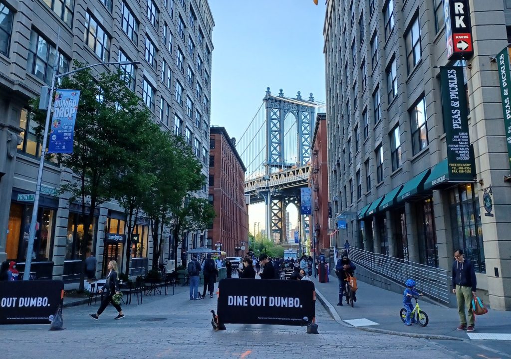 The ultimate guide to Dumbo, a neighborhood that led the way to ...