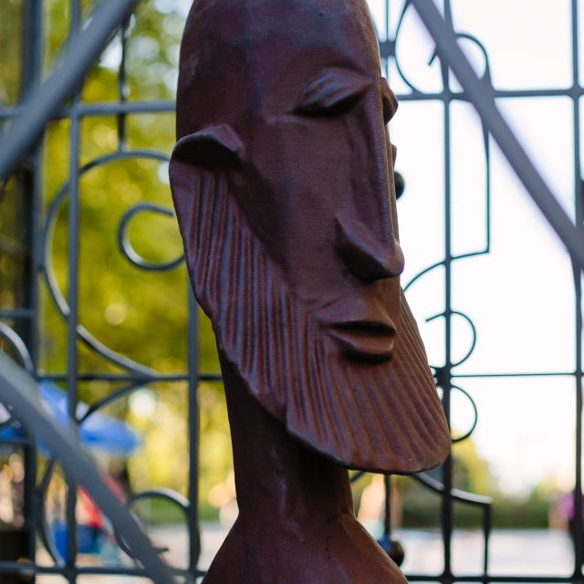 In Brooklyn, Fred Wilson's first large-scale public sculpture examines ...