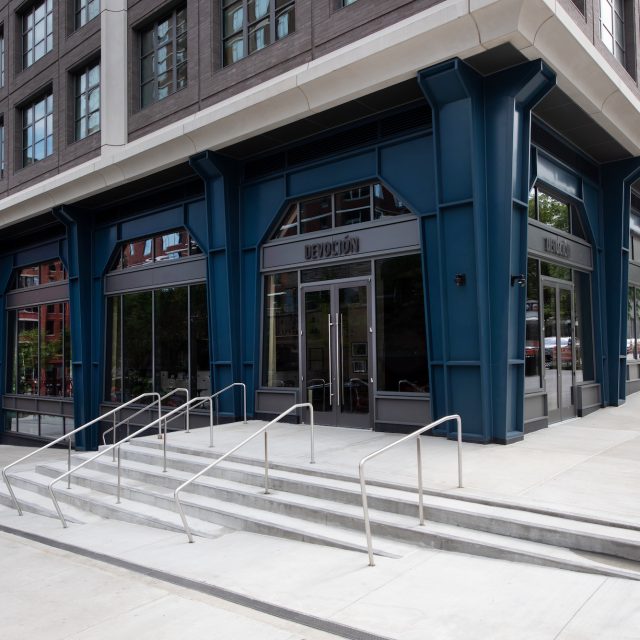 Beloved Colombian coffee roaster Devoción opens new cafe in Dumbo | 6sqft