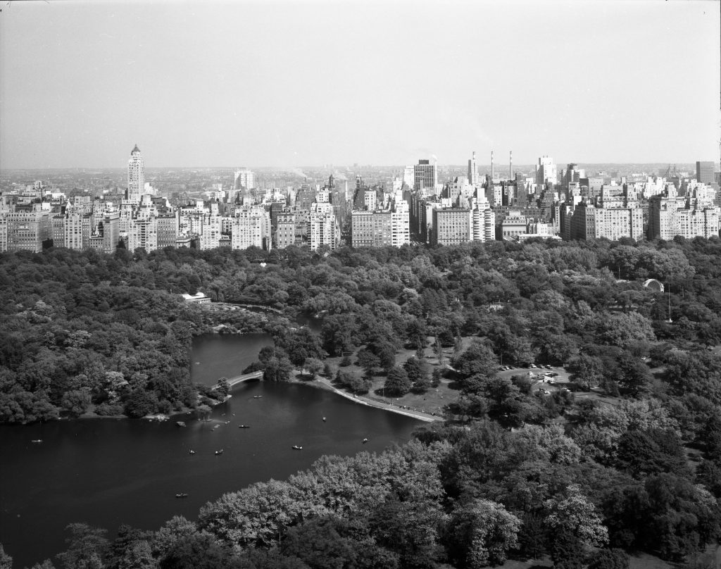 Landmarks launches digital photo archive of NYC landmarks and historic ...