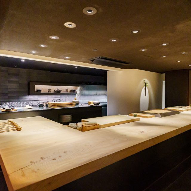 See inside the 'secret' sushi restaurant now open in Grand Central | 6sqft