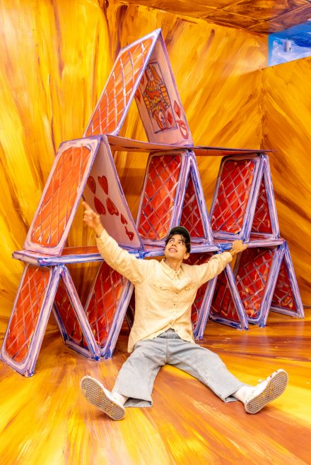 Whimsical 'Wonderland'-inspired art exhibit and bar opens in Midtown ...