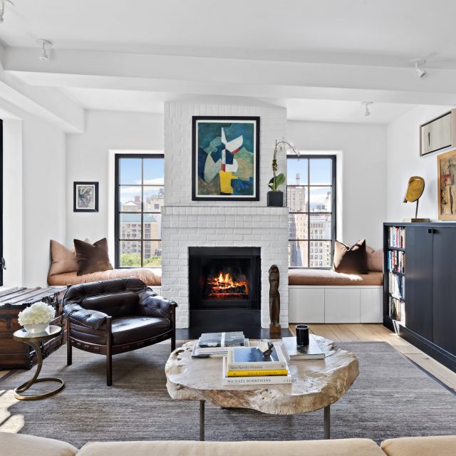 A Mini-Solarium Brings Serious Sunlight to This $835K Kensington ...