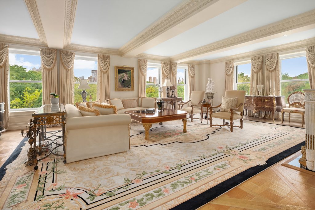 This $27M Fifth Avenue condo spans the entire 6th floor, with staff ...