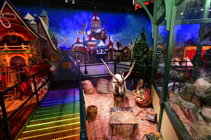 Macy's Santaland: A 161-year-old tradition that brings holiday magic to ...