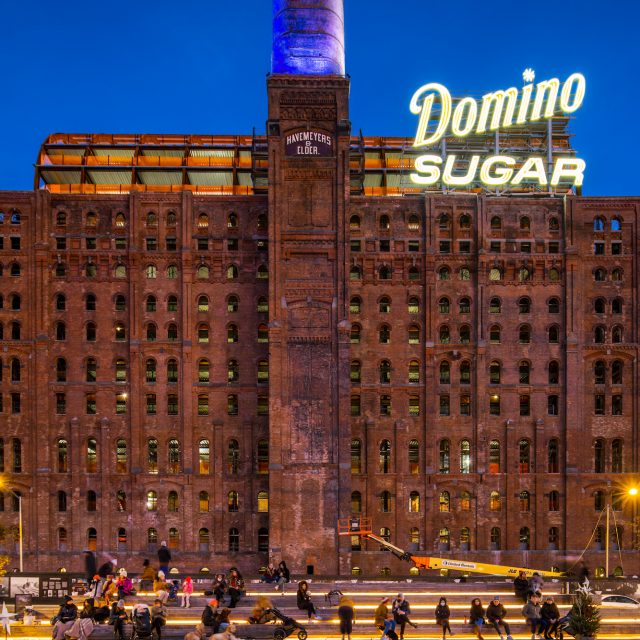 Iconic yellow 'Domino Sugar' sign returns to Brooklyn | 6sqft